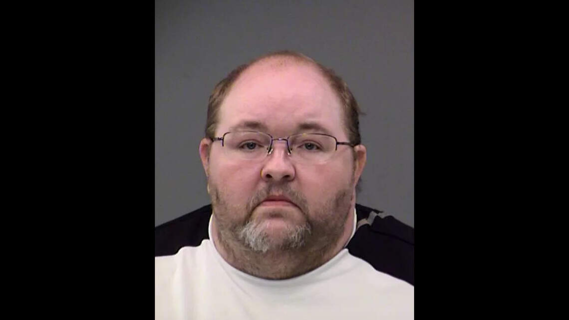 Indianapolis man kept dead body in bathtub for days, police say | The State